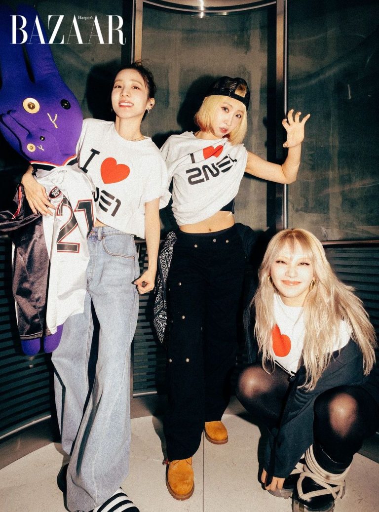 2NE1 nâng độ hot của nón trucker trong concert Welcome Back | Harper's ...