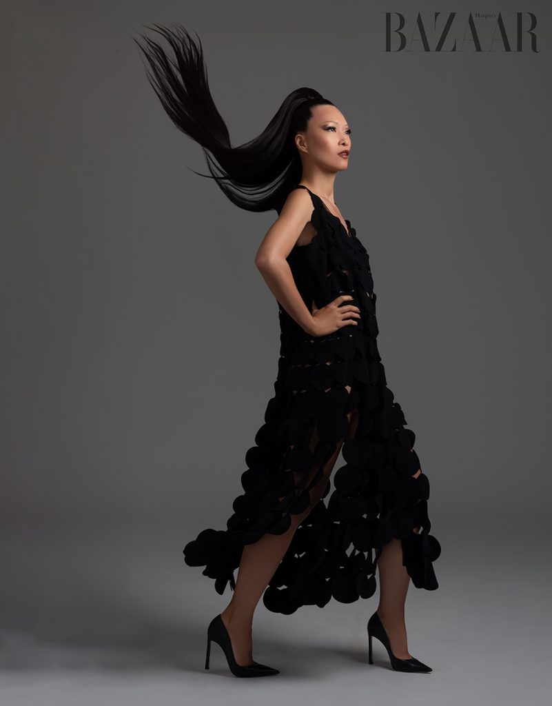 Ling Tan: siêu mẫu Malaysia trở thành biểu tượng toàn cầu | Harper's Bazaar Việt Nam