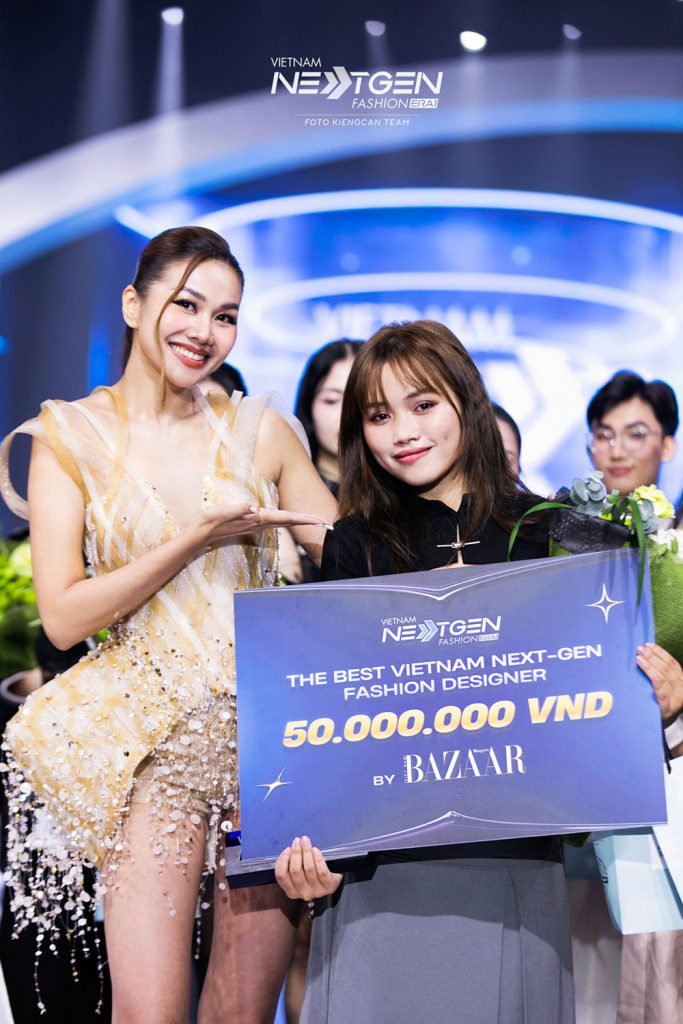 Vietnam Next-Gen Fashion Era 1 tìm ra những NTK trẻ tiềm năng | Harper's Bazaar Việt Nam