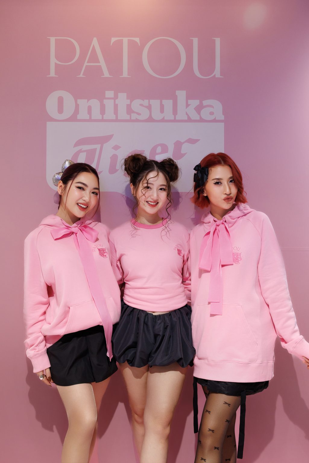 Dàn KOLs "hắc hường" cùng BST Patou x Onitsuka Tiger | Harper's Bazaar Việt Nam