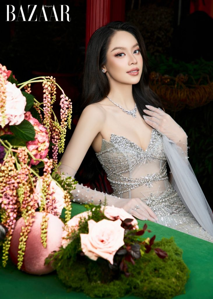 Thanh Thủy khép lại năm 2024 với đầm Lê Ngọc Lâm | Harper's Bazaar Việt Nam