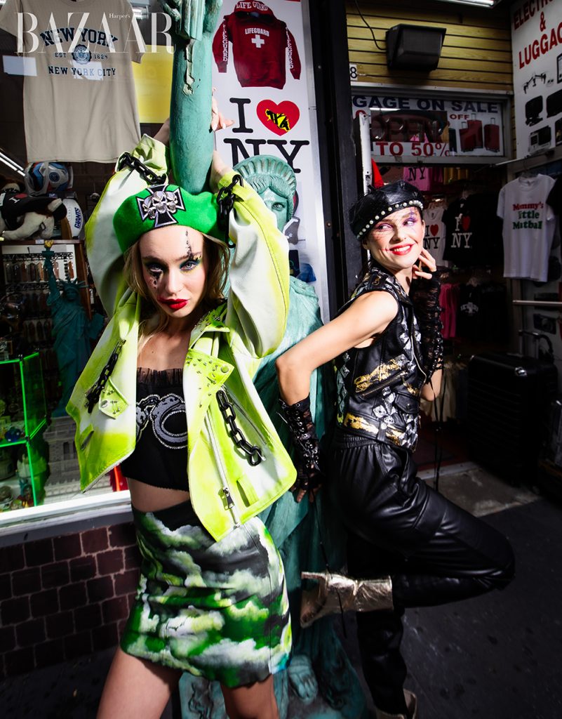 Asta Razma | Bộ ảnh "The World Is a Stage" | Harper's Bazaar Việt Nam