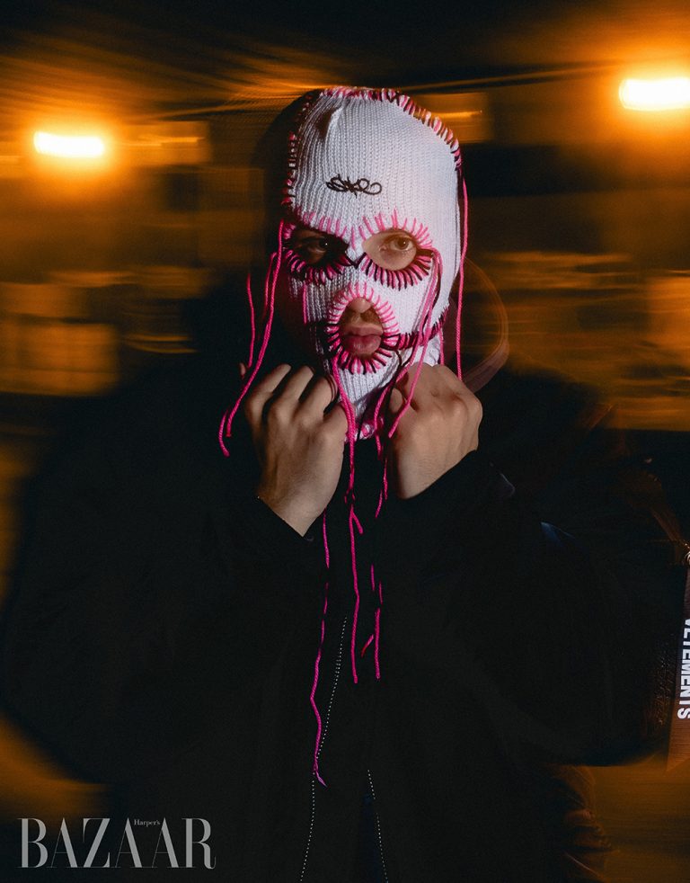 SIKE chọn con đường kết hợp hội họa với âm nhạc | Harper's Bazaar Việt Nam