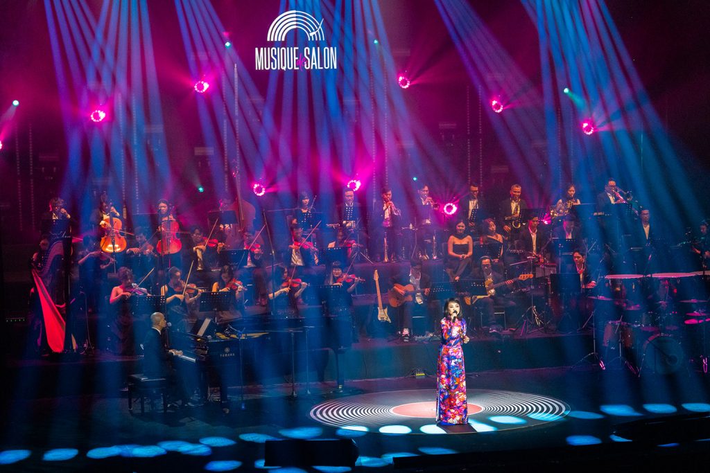 Musique De Salon: Ly Rượu Mừng đón xuân 2025 | Harper's Bazaar Việt Nam