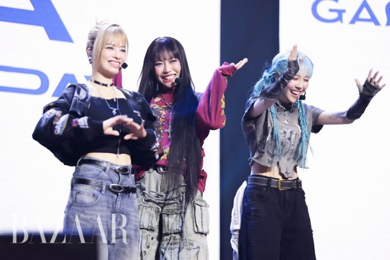 Những vị khách bất ngờ tại fan meeting của Anh Tú Atus | Harper's ...