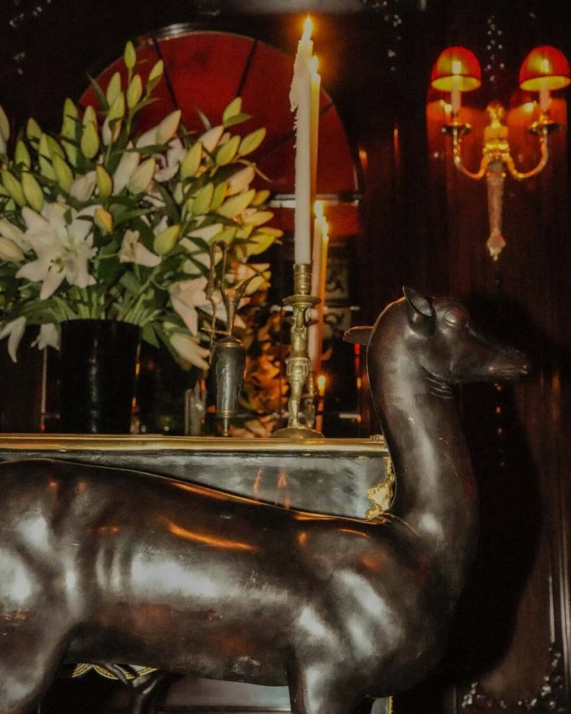 Điểm hẹn hò siêu sang của Jennie và Rosé tại New York | Harper's Bazaar ...