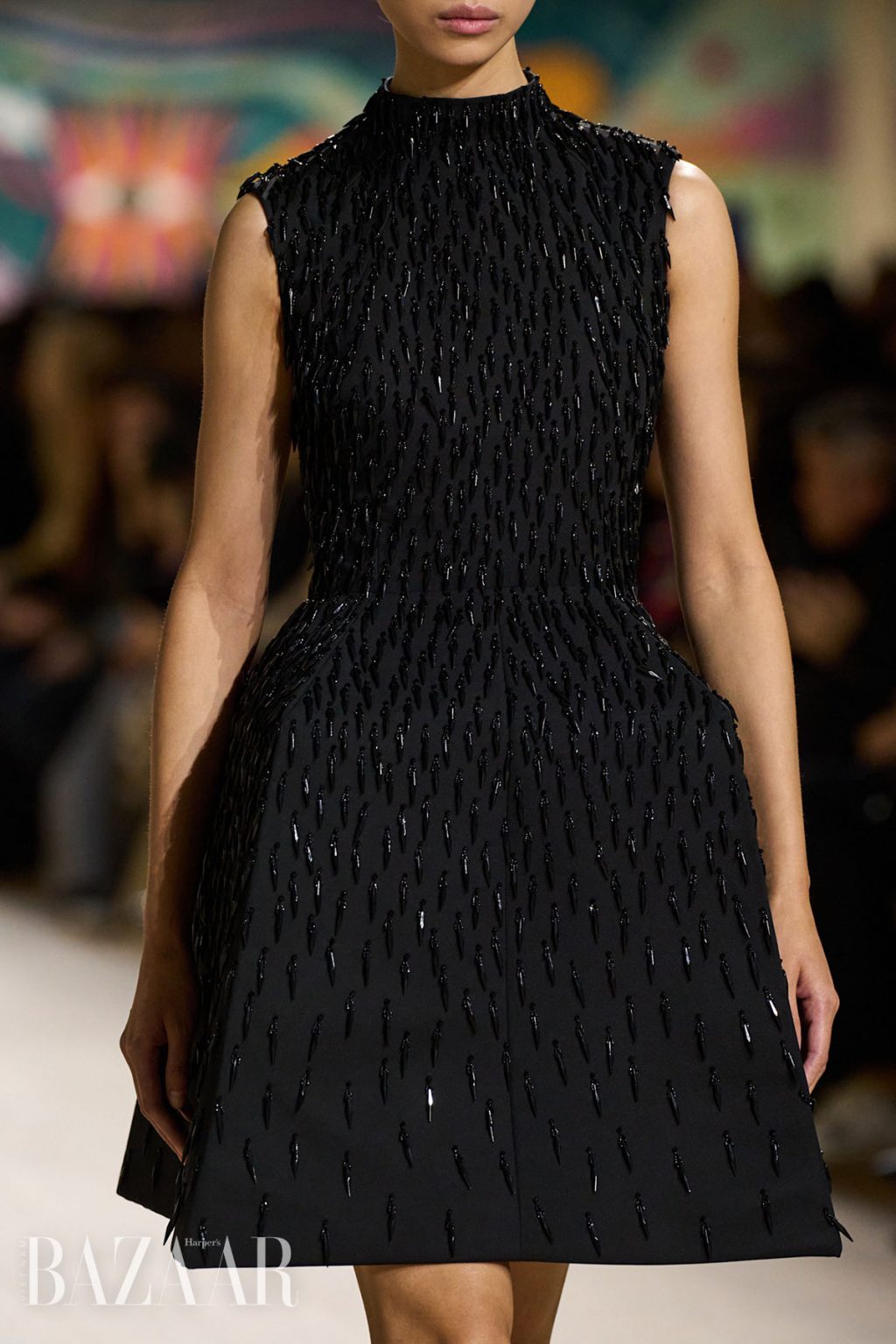 Dior Haute Couture Xuân Hè 2025: Punk Alice | Harper's Bazaar Việt Nam