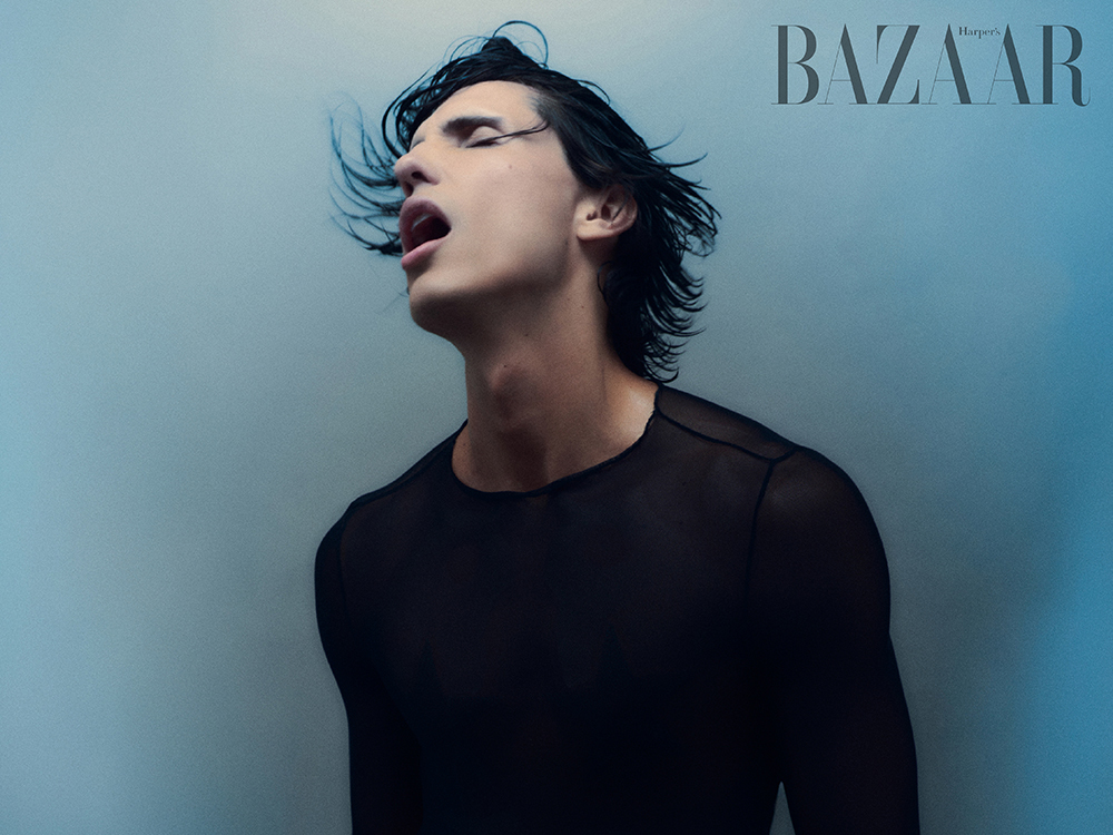 Blue perspectives | Roberto Pacurucu | Alberto Banchón | Harper's Bazaar Việt Nam