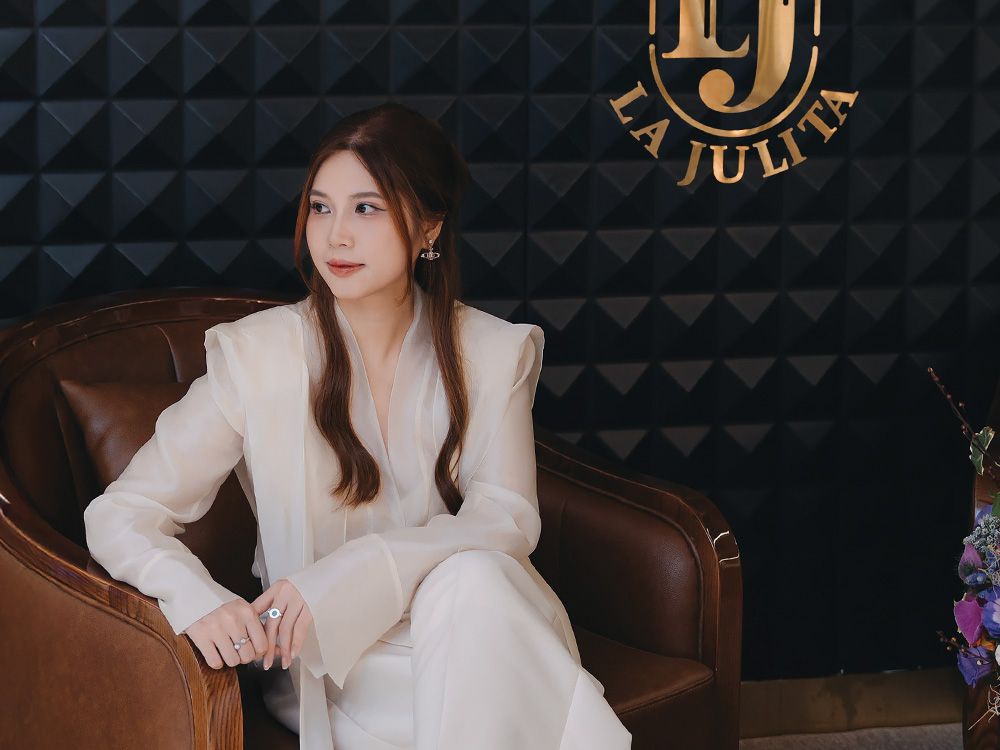 Doanh nhân Lưu Lê chinh phục khách hàng bằng cảm xúc