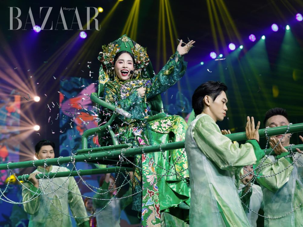 Ca nương Kiều Anh làm mới Cô Đôi Thượng Ngàn với mashup | Harper's ...