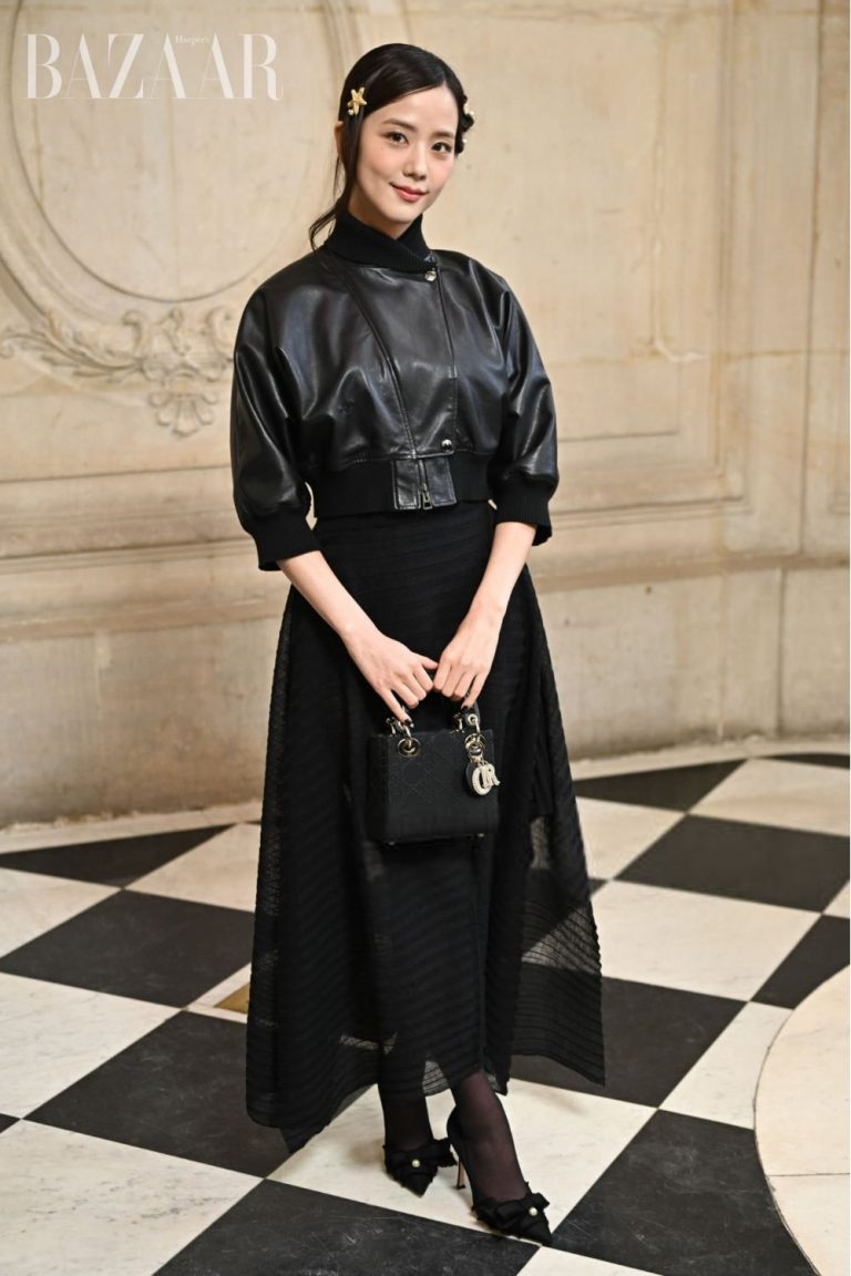 Jisoo xuất sắc giải dresscode Dior Haute Couture Xuân Hè 2025 | Harper's Bazaar Việt Nam