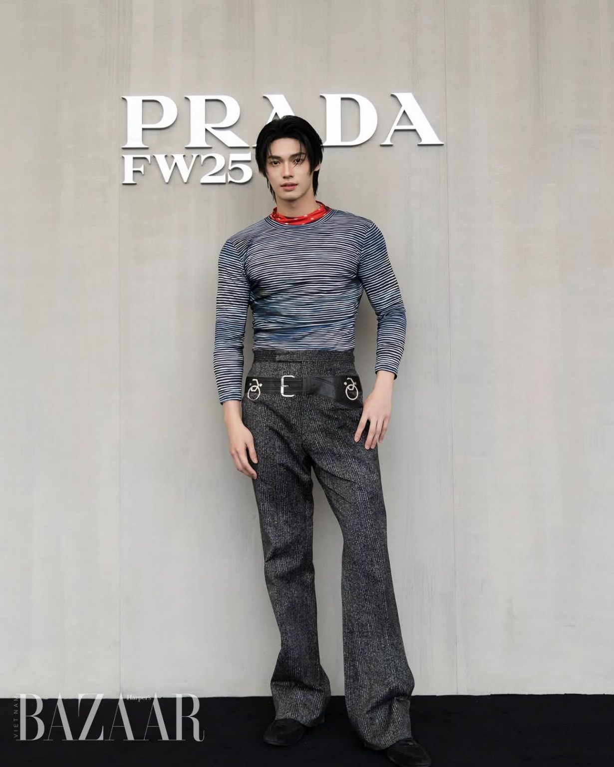 Kim Soo Hyun hội ngộ Lý Hiện, Win Metawin ở front row Prada | Harper's ...