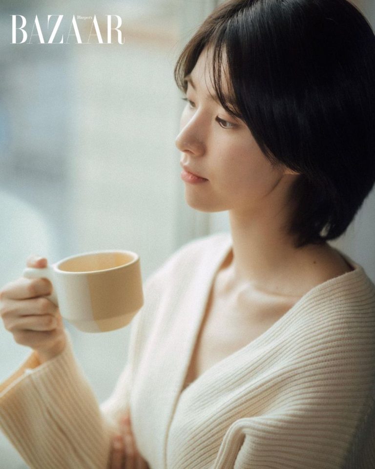 Phối đồ thanh lịch như sao nữ Trung Tâm Chăm Sóc Chấn Thương | Harper's ...