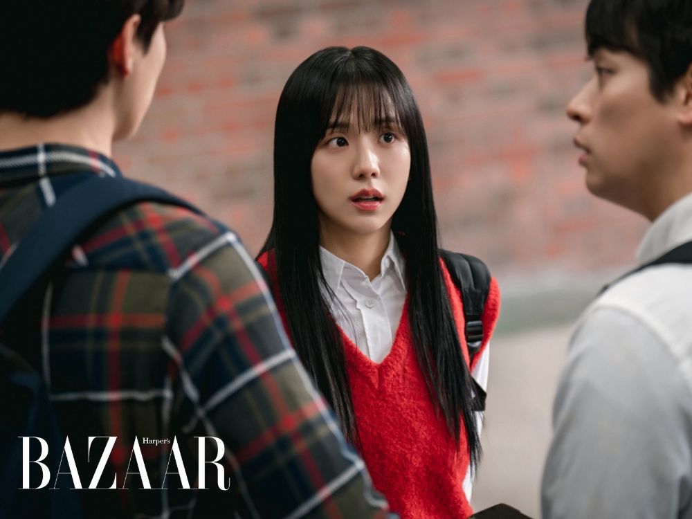 Khán giả Hàn và quốc tế review Newtopia đối ngược nhau | Harper's ...