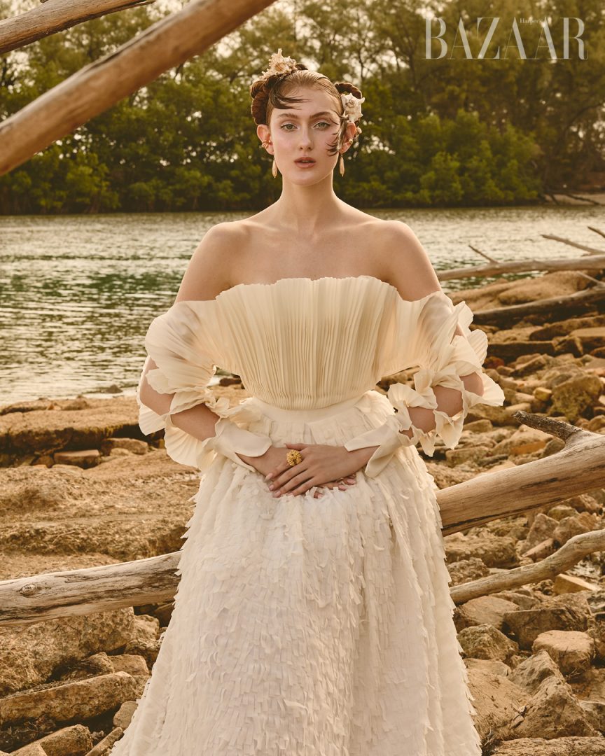 Like Venus, Simone Flemmer rises | Fashion and nature dance | Harper's ...