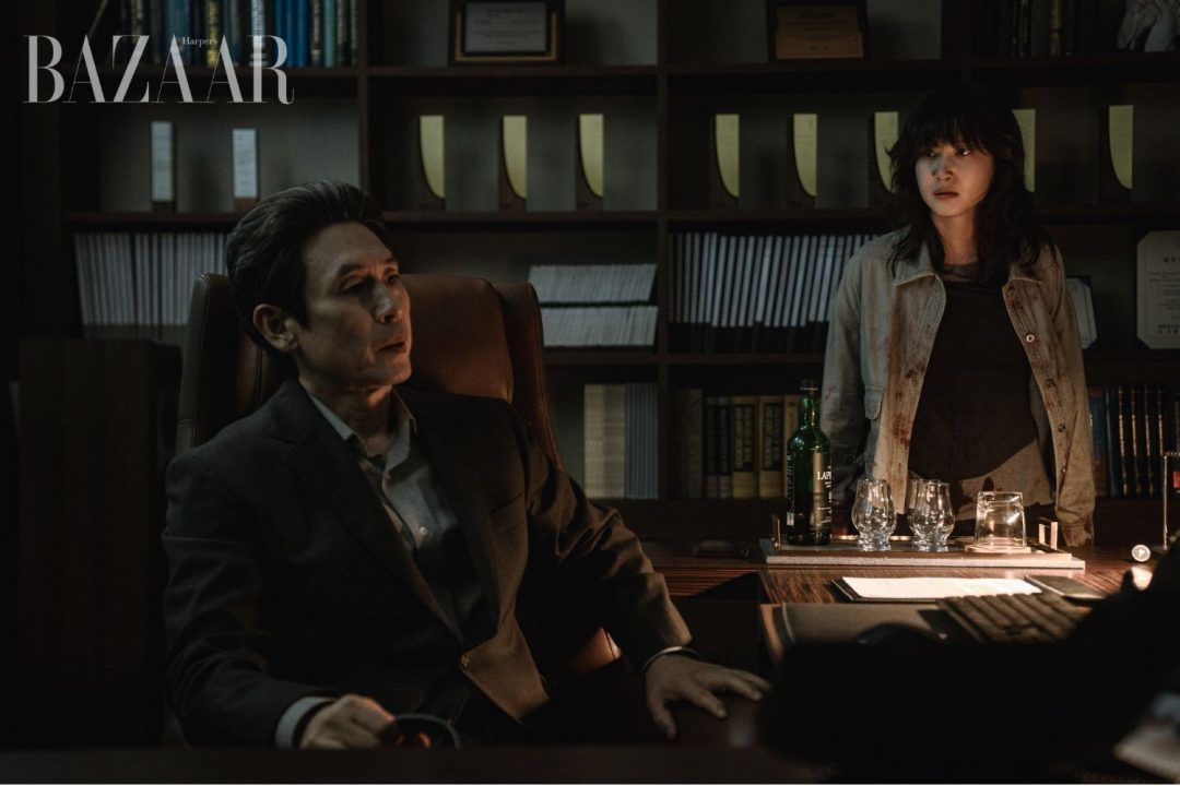 Park Eun Bin hóa bác sĩ bất nhân trong phim Hyper Knife | Harper's Bazaar Việt Nam