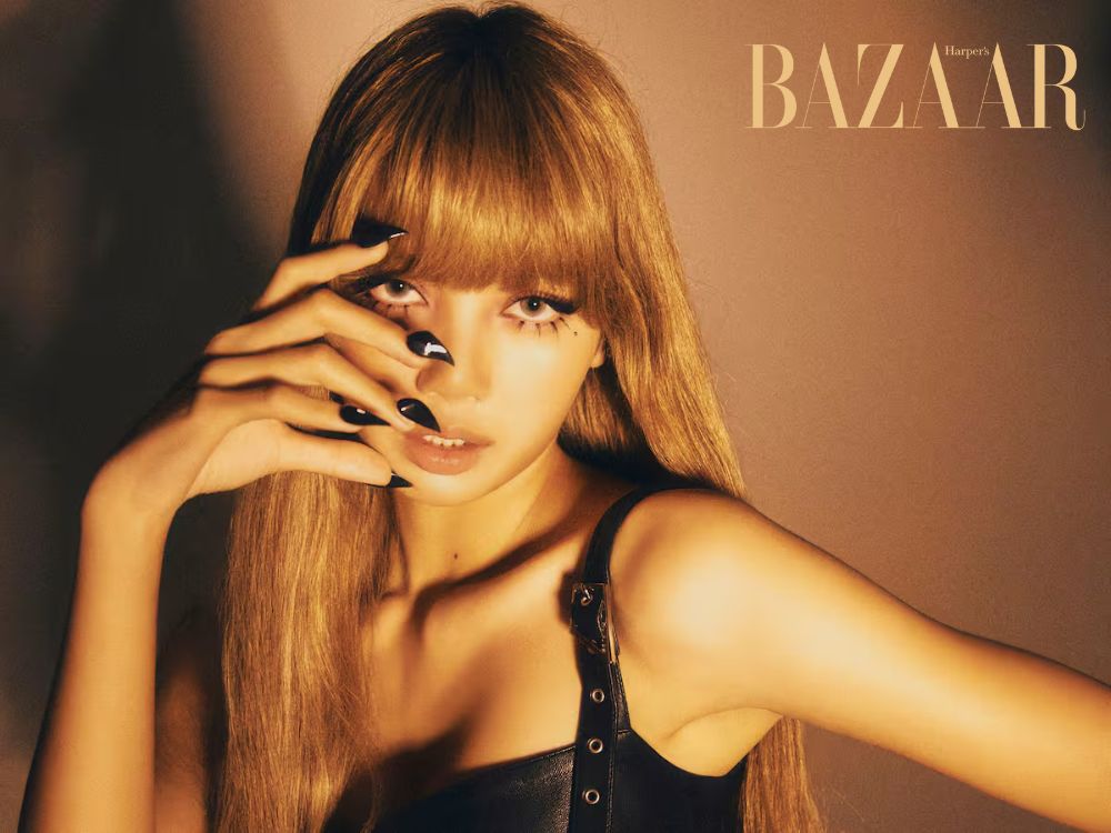 Album Alter Ego cho thấy một Lisa thông minh, nhạy bén | Harper's Bazaar Việt Nam