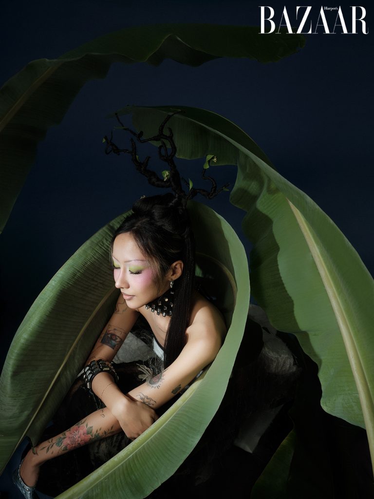 Suboi đánh dấu 15 năm hoạt động với bộ ảnh nghệ thuật | Harper's Bazaar ...