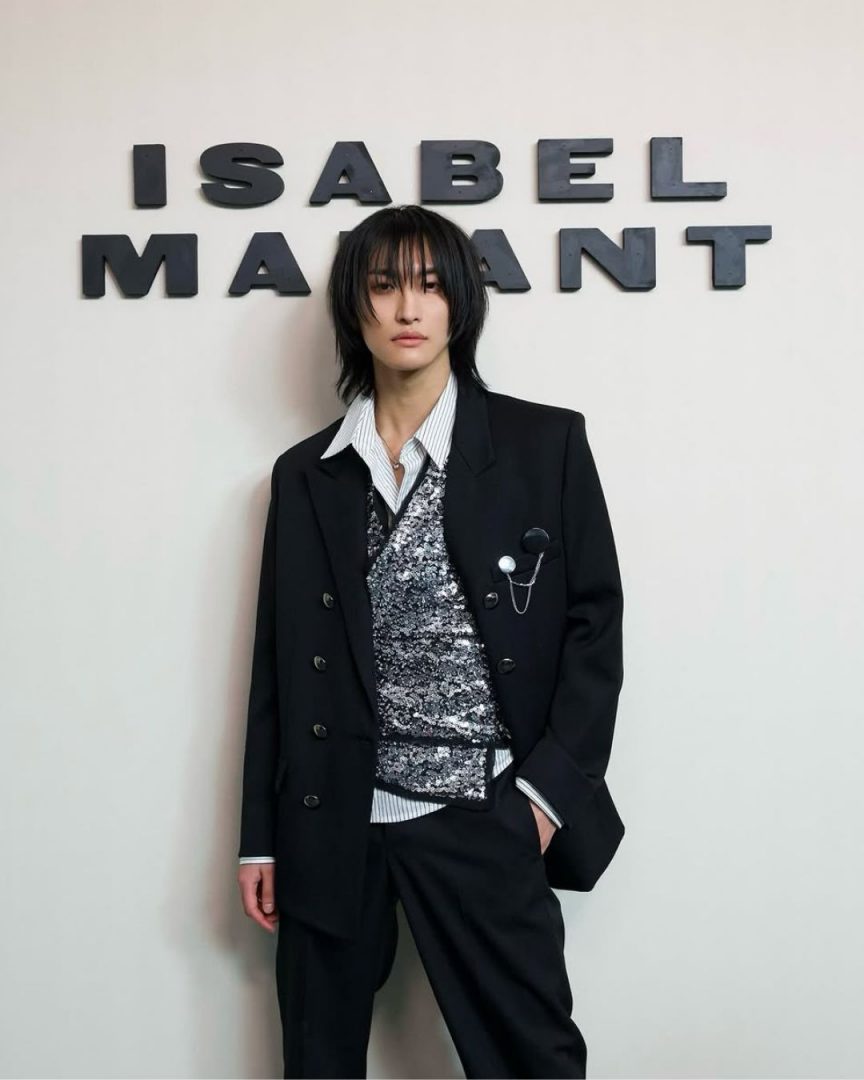 Seonghwa (ATEEZ) khí khái sải bước trên sàn diễn Isabel Marant | Harper ...