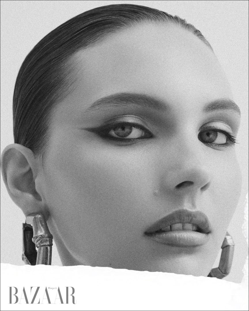 Người mẫu Darcy-Jackson trong bộ ảnh "Le Rubis" của nhiếp ảnh gia ...