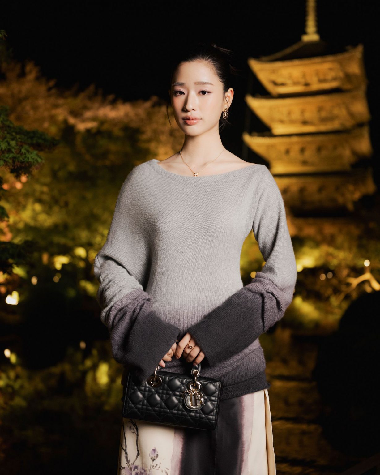 Tu Tontawan ăn vận đậm chất Nhật dự show Dior Kyoto | Harper's Bazaar ...