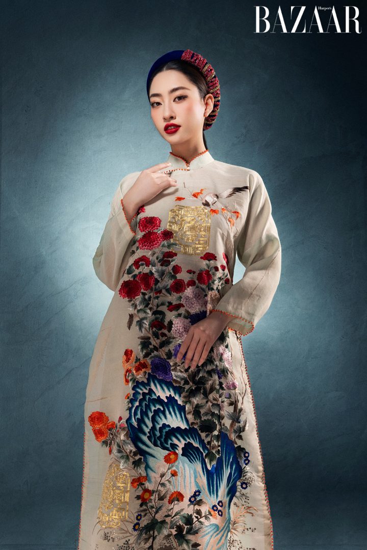 Lương Thùy Linh kiêu sa trong áo dài của Vũ Việt Hà | Harper's Bazaar Việt Nam