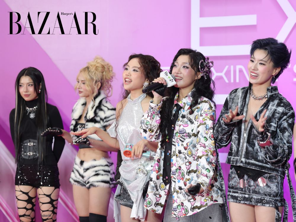 Em Xinh "Say Hi" tái định nghĩa hình mẫu nữ idol Việt | Harper's Bazaar Việt Nam