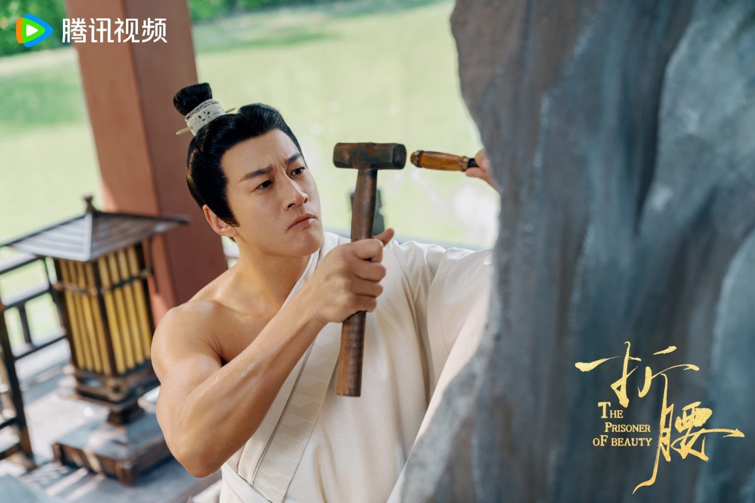 "Lương Sơn Bá" Hà Nhuận Đông viral vì chỉ vài cảnh ít ỏi trên Khom Lưng ...