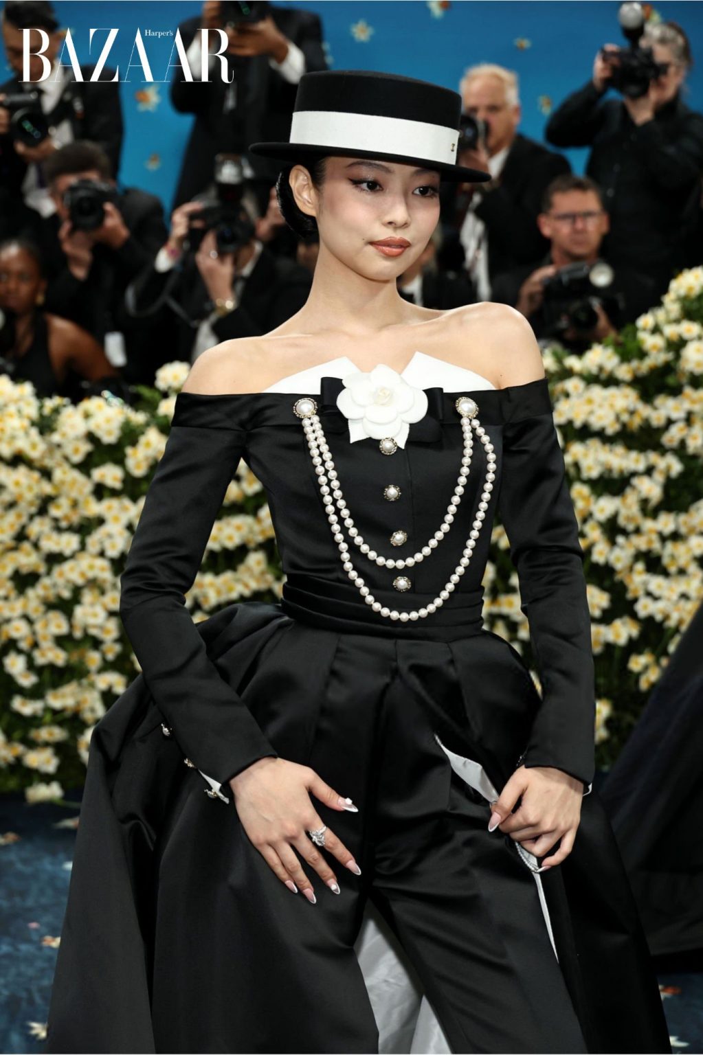 Jennie xuất sắc giải mã chủ đề Met Gala 2025 | Harper's Bazaar Việt Nam