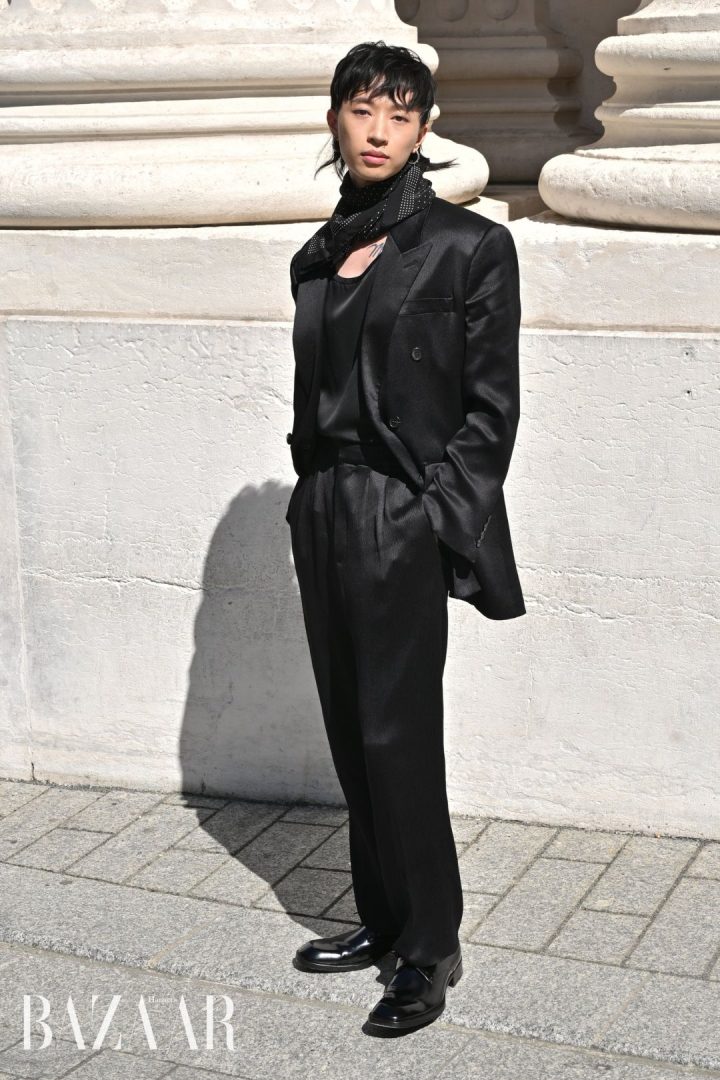 keshi dự show Saint Laurent Xuân Hè 2026 cùng Cha Eun Woo | Harper's Bazaar Việt Nam