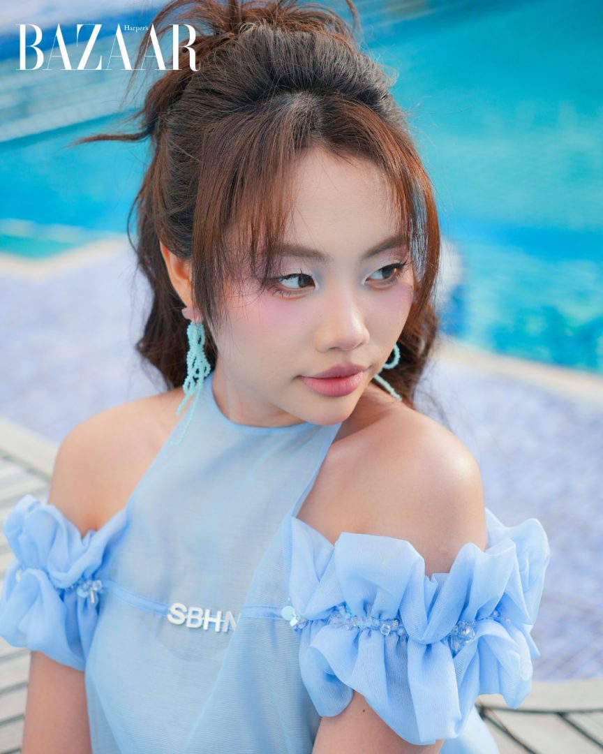 Phương Mỹ Chi cùng lúc cân 2 cuộc thi nặng ký, Em Xinh "Say Hi" và Sing!Asia