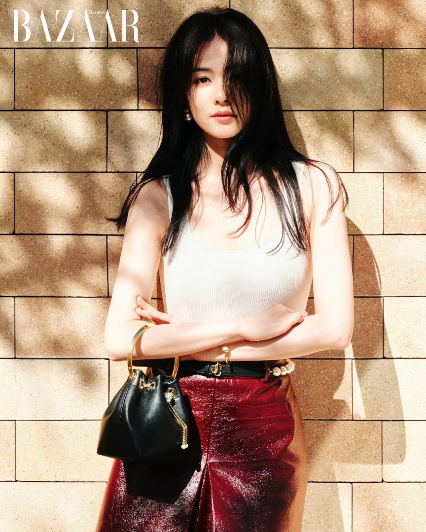 Bạch Lộc trở thành người đại diện thương hiệu Jimmy Choo khu vực Châu Á ...