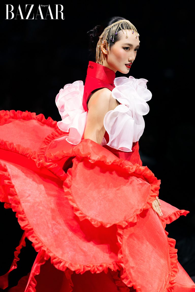 Hương Queen by Thanh Hương Bùi trình làng “Rose of the Dawn | Harper's ...
