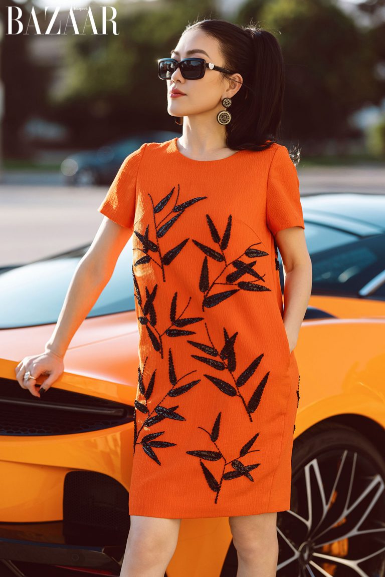 Fashionista Châu Lê Thu Hằng diện thiết kế VUNGOC&SON ở Mỹ