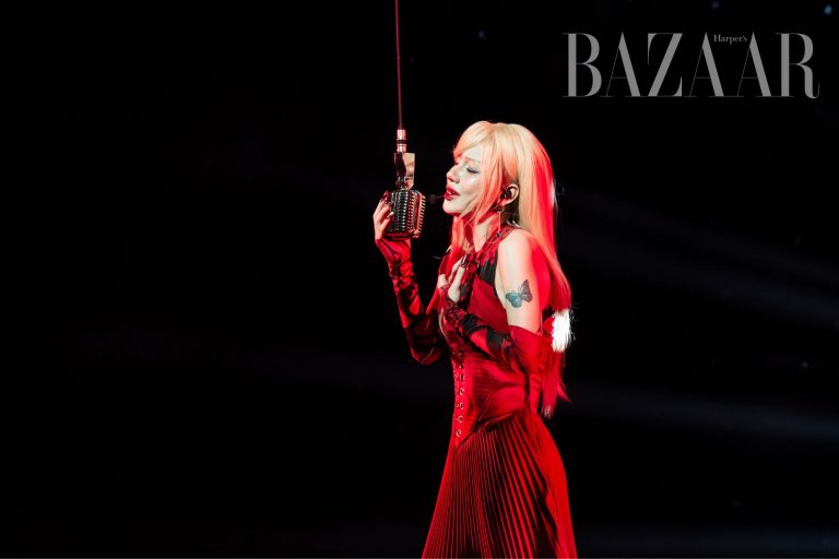 Chung kết 1 Em Xinh “Say Hi”: 16 vầng hào quang tự tỏa sáng