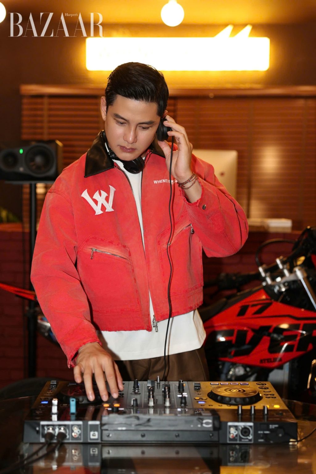 Whenever Atelier mở ra chương mới với Signature Store Bàn Cờ | Harper's ...