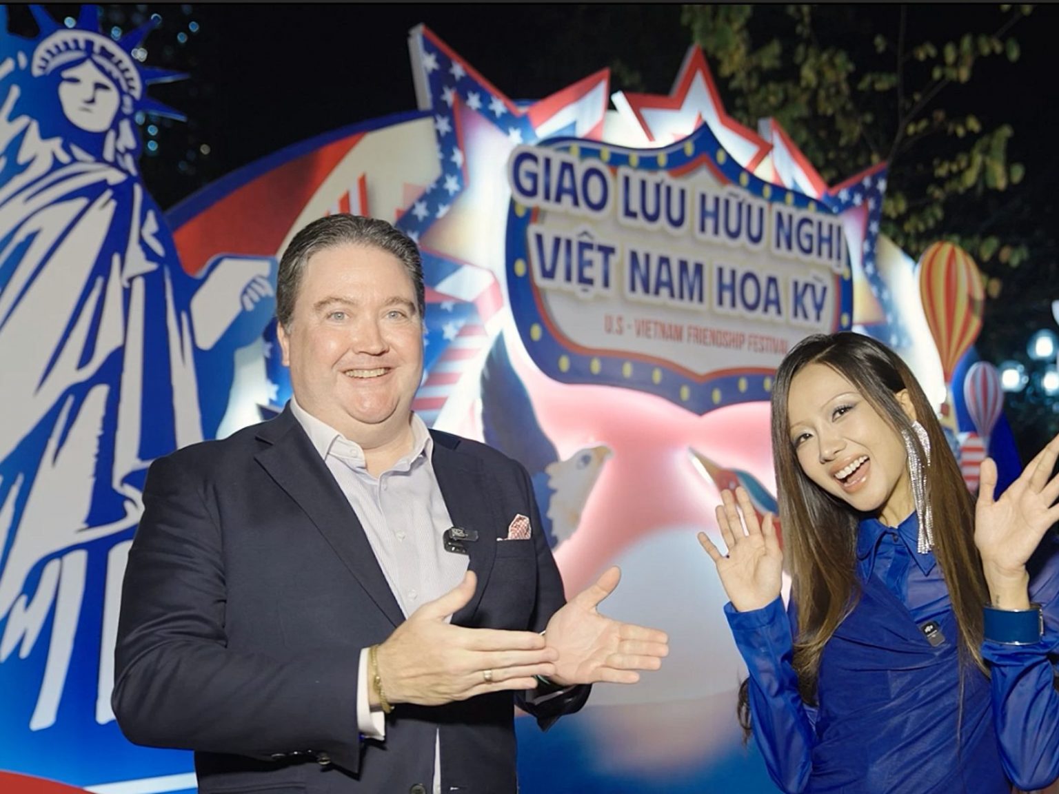 Suboi và phái đoàn Hoa Kỳ ra mắt MV Never Before | Harper's Bazaar Việt Nam