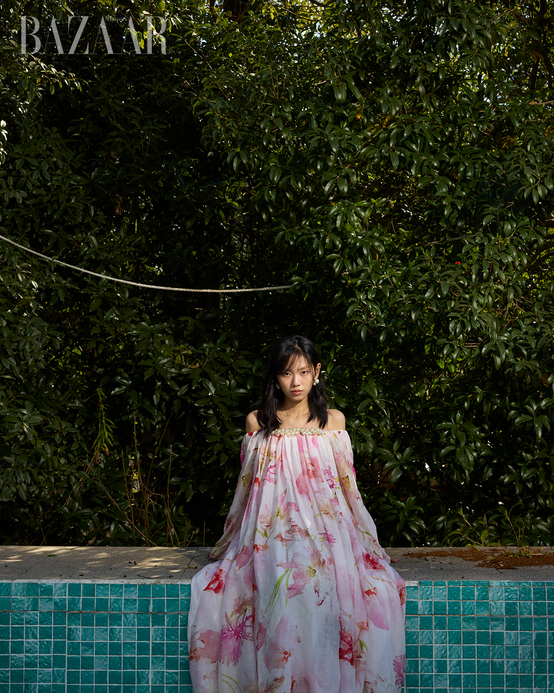 Art director Yannis Yang | Photographer Wei Wang | Harper's Bazaar Việt Nam