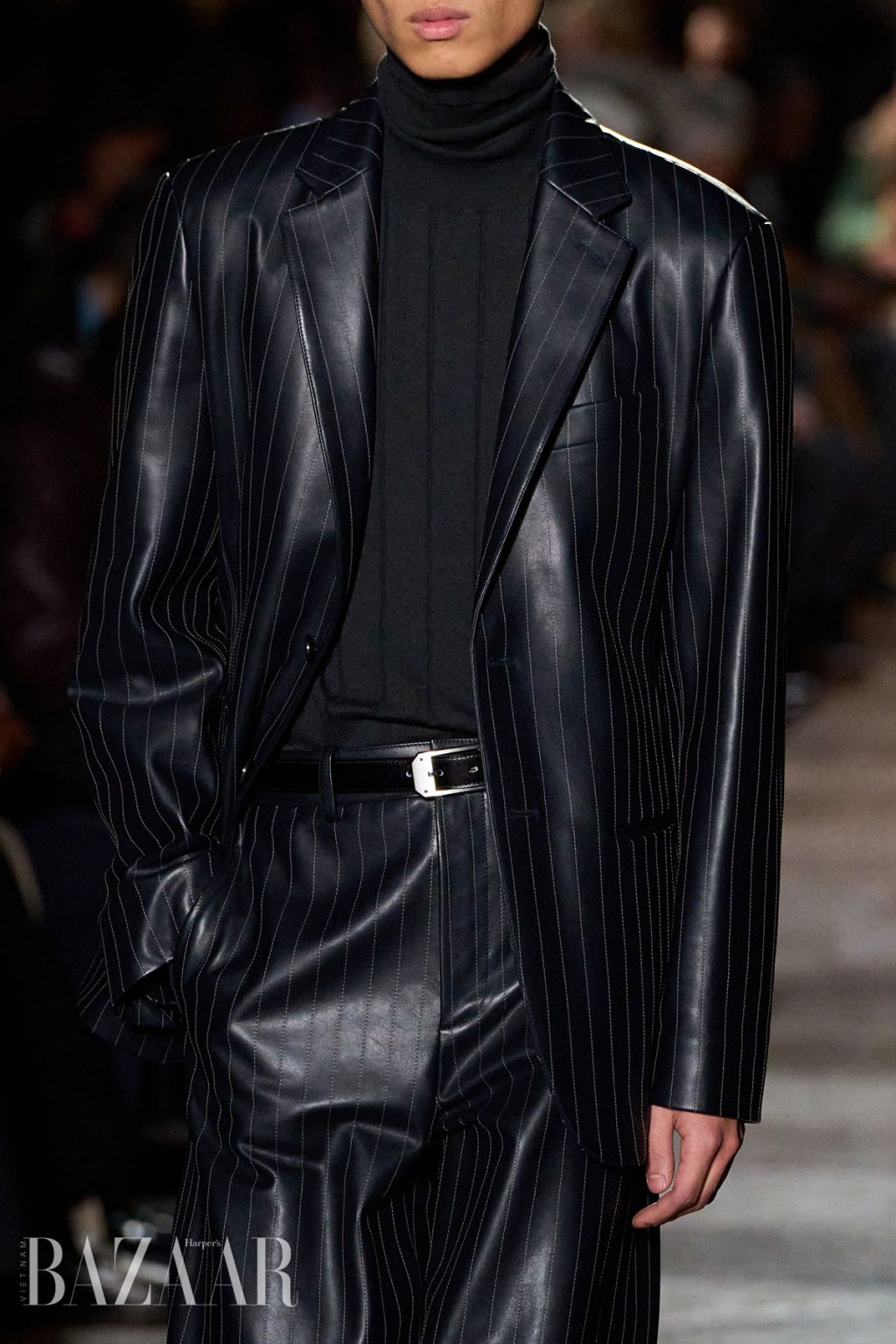 Hermès Men Thu Đông 2026: Véronique Nichanian chào tạm biệt | Harper's ...