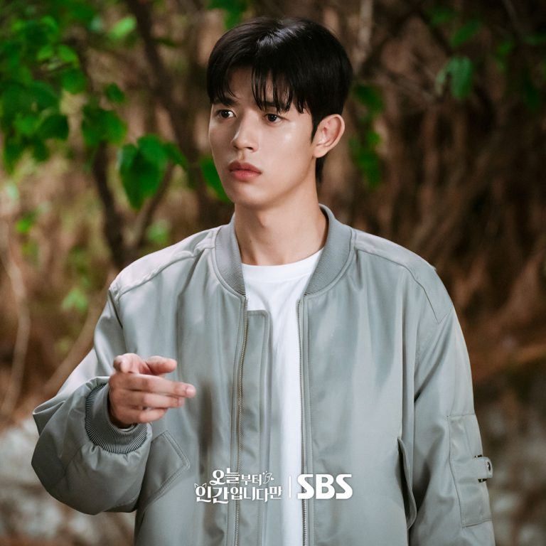 Review No Tail To Tell: phim phá kỉ lục của SBS theo cách khó ngờ