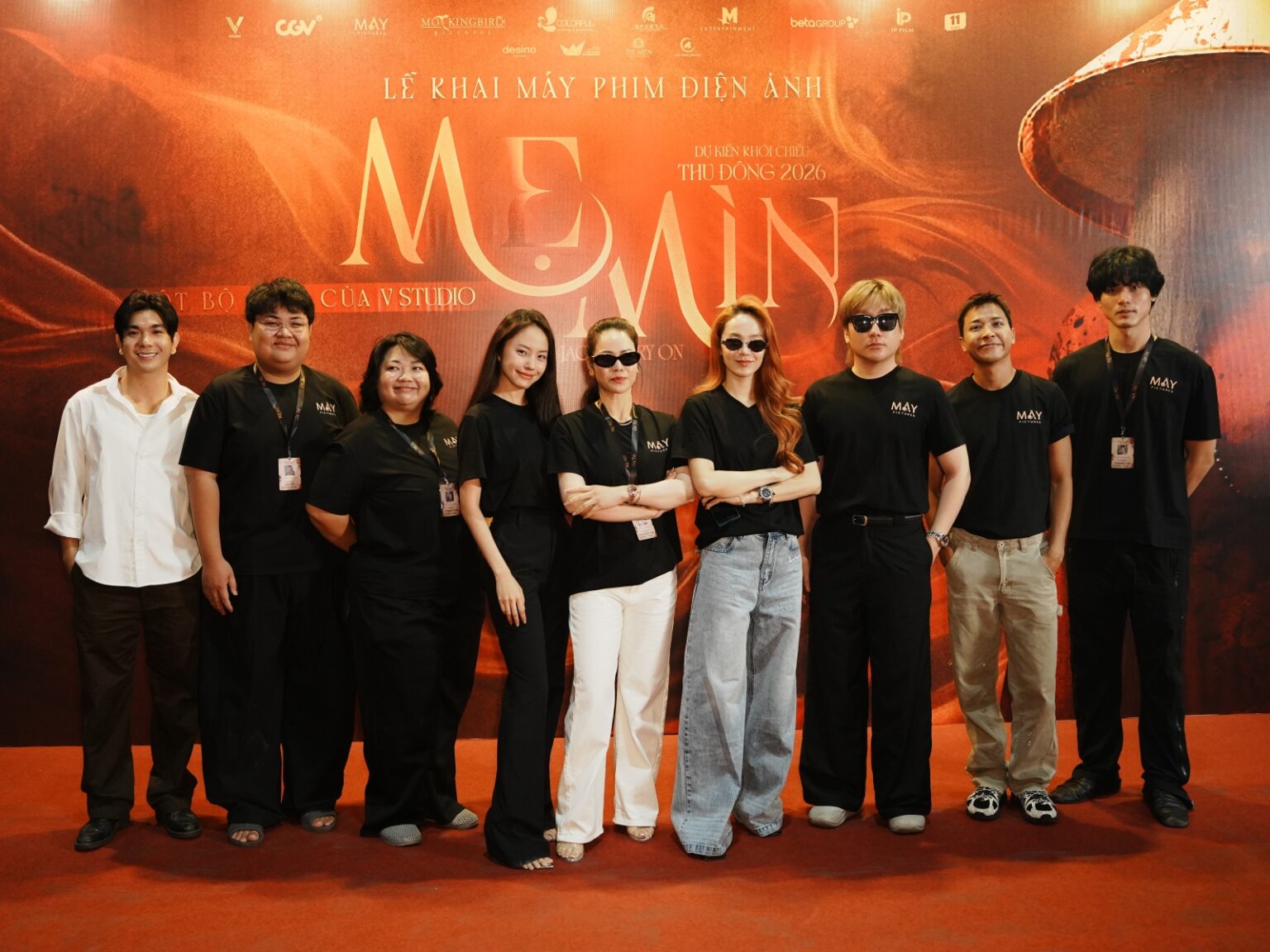 Minh Hằng trở lại với điện ảnh qua phim Mẹ Mìn | Harper's Bazaar Việt Nam