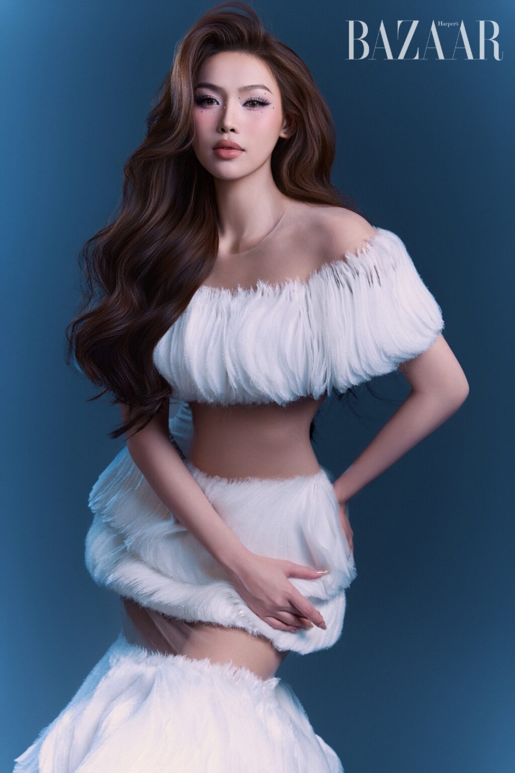 Phỏng vấn nóng Đỗ Cẩm Ly, Miss Cosmo Vietnam 2026 | Harper's Bazaar ...